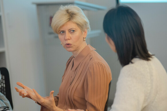 Izglītības ministre Anda Čakša nosauc un apgāž mītus, kas sabiedrībā ...