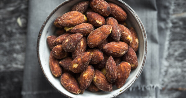 Sālītas mandeles | Mammamuntetiem.lv