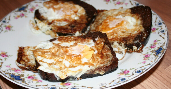 Cepta ola rupjmaizes ietvarā. Ideja pusdienu kārbiņai | Mammamuntetiem.lv